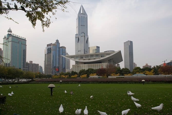 Shanghai Tower Science Technology Museum and Bund Private Tour - A Deep Dive into the Shanghai Tour Experience
