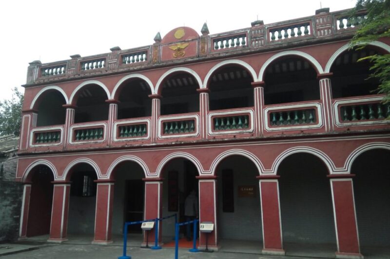 Shanghai: Xintiandi, CCP Museum and French Concession Tour - Authentic Experiences and What Travelers Say