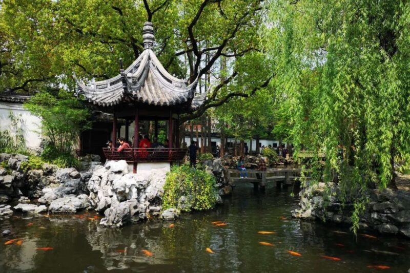 Shanghai: Yu Garden and City God Temple Walking Tour - What Makes This Tour Special?