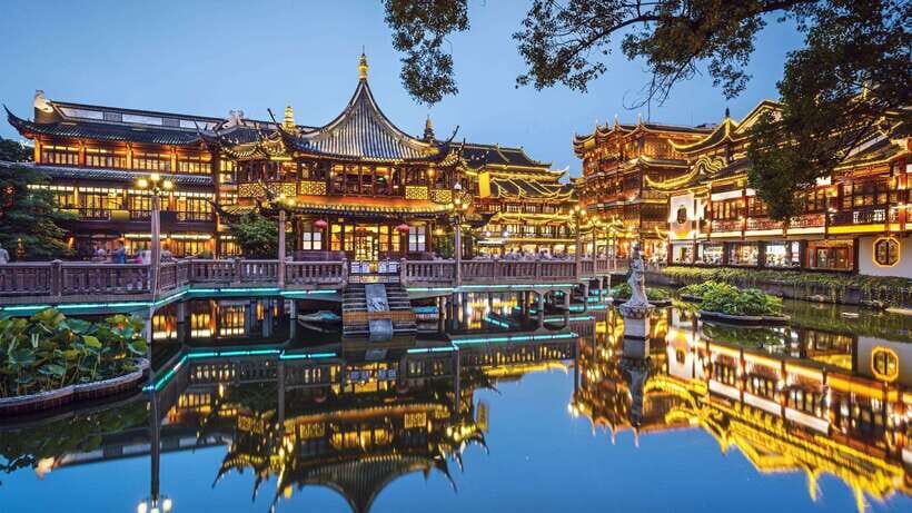 Shanghai: Yu Garden Entry Ticket for Classical Beauty Lovers - A Closer Look at What to Expect at Yu Garden