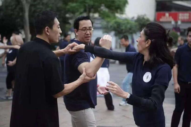 Shanghai:Tai Chi Experience in a Scenic Park - Key Points