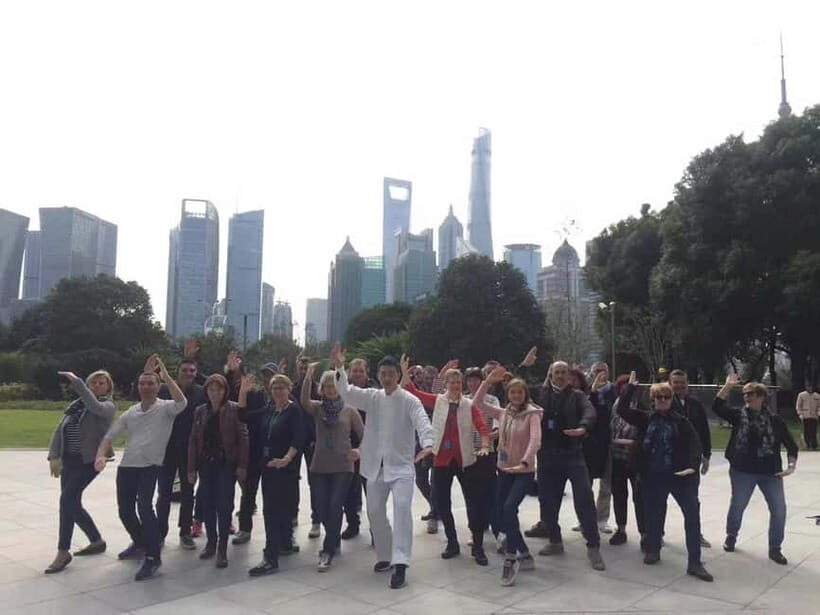 Shanghai:Wing Chun Kung Fu in Shanghai's Beautiful Park - Key Points