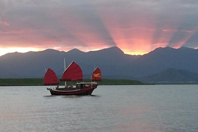 Shaolin Sunset Sail on Authentic Chinese Junk Boat - Why This Tour Works