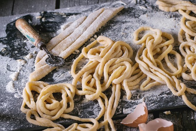 Share Your Pasta Love in a Locals Home in Florence - Who Will Love This Experience?