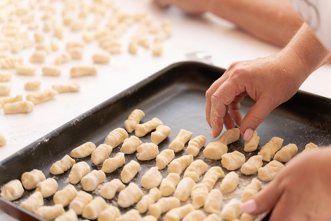 Share your Pasta Love: Small group Pasta and Tiramisu class in Foligno - The Sum Up