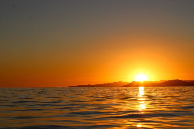 Shared Cabo Sunset Cruise with Open Bar and Scenic Views - The Value of the Experience