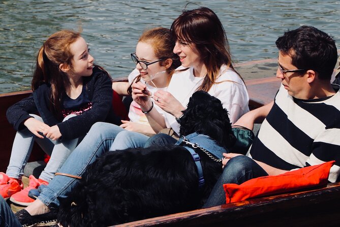 Shared Chauffeured Punt Tour - Practical Considerations