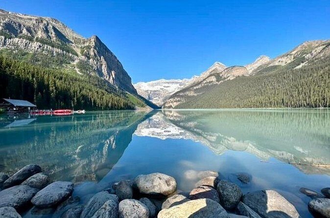 Shared Tour: Emerald Lake Lake Louise & Moraine Lake from Calgary - Who Will Appreciate This Tour?