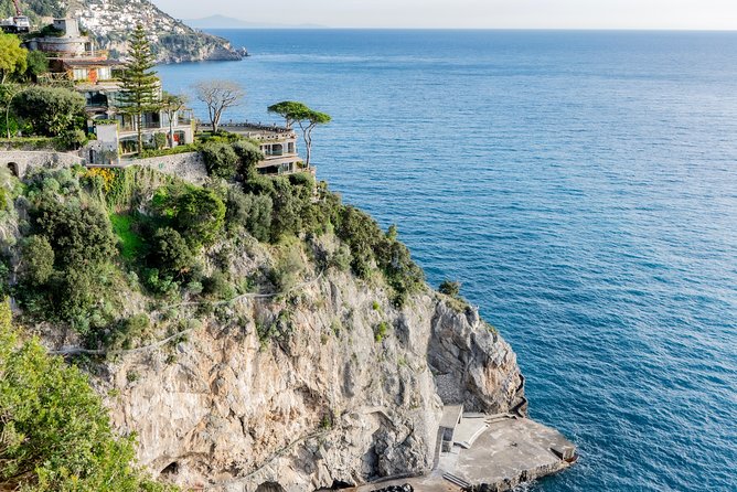 Shared Transfer From Naples Airport to Sorrento - Accessibility and Additional Information