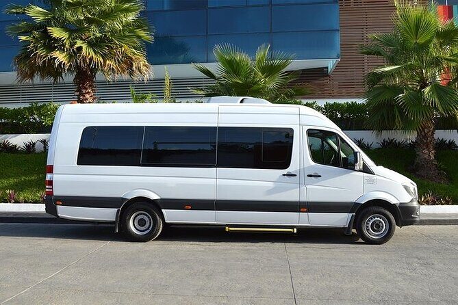 Shared Transportation From Cancun Airport to Playa Mujeres - The Sum Up