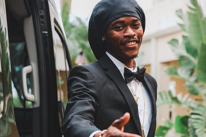 Shared VIP Shuttle from STT Airport to Ritz Carlton St Thomas - Who Should Consider This Service?