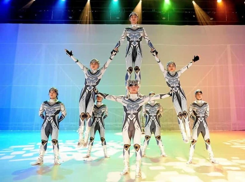 Shenzhen: Holographic Projection Show - Who Will Love This?