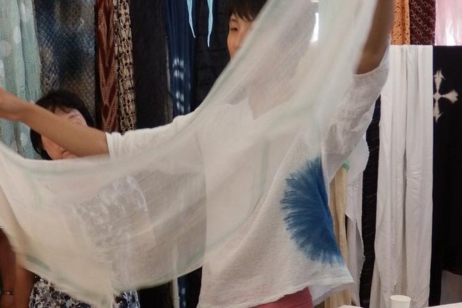 Shibori Tie-Dye Workshop and Arimatsu City Tour - Recommended Attire and Accessibility