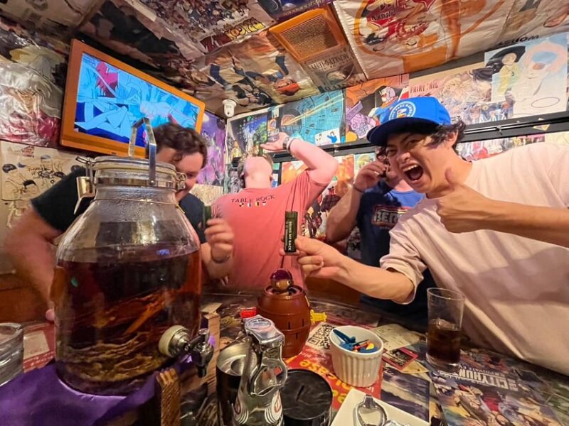 Shinjuku: Bar Hopping Night Tour at Japanese Izakaya - Key Points