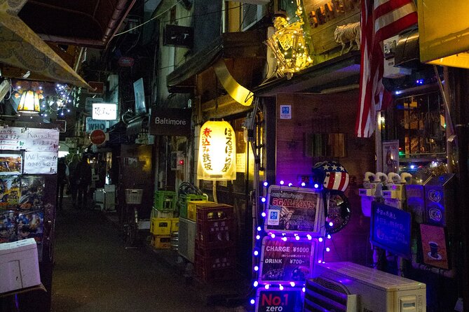 Shinjuku Golden-Gai and Kabuki-Cho Bar Hopping With Master Guide - Discovering the Unique Bars of Shinjuku Golden-Gai