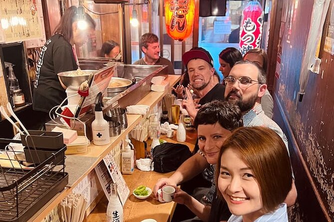 Shinjuku Kabukicho & Golden Gai Night Tour - Experiencing the Vibrant Nightlife