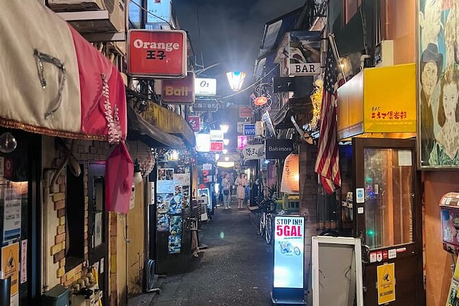 Shinjuku Kabukicho & Golden Gai Night Tour - Capturing Unforgettable Memories