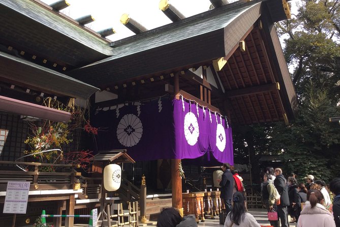 Shinto Shrine Tour: Explore Japanese Culture in Tokyo - Participating in Shinto Rituals