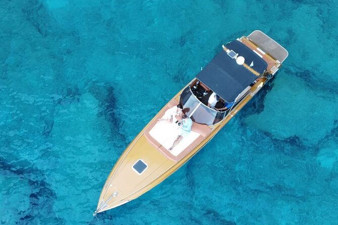 Shipwreck and Blue Caves Yacht Tour - Marveling at the Blue Caves