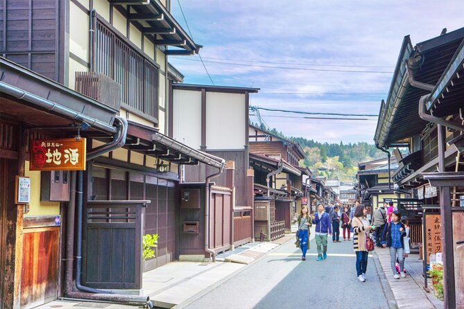 Shiragawa-Go, Hida Takayama UNESCO Full-Day Tour From Nagoya - Observation Deck Information