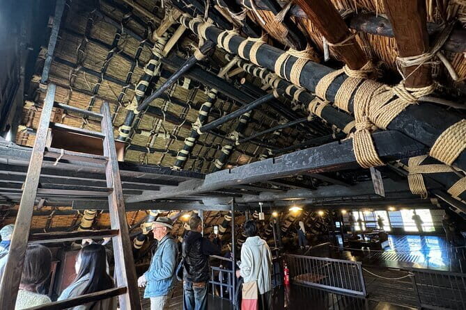 Shirakawa-go Day Trip with Bus Tickets from Takayama - Key Points