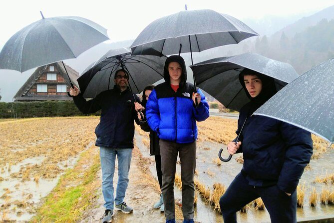 Shirakawago Tour: English Speaking Driver Only(Kanazawa DEP.) - FAQs