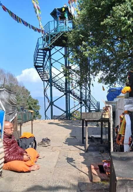 Shivapuri Nagarjun: Half-Day Hiking to Jamacho Gumba - Discovering the Experience