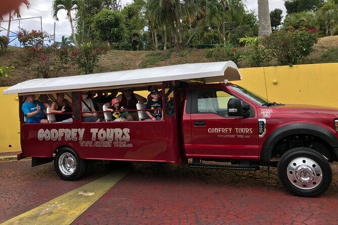 Shop, See, & Splash - What the Tour Covers