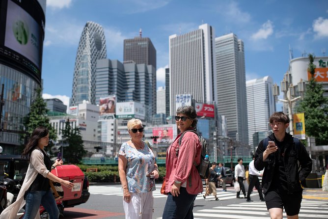 Shop Up A Storm In Ginza - Embracing the Vibrant Nightlife Scene in Ginza