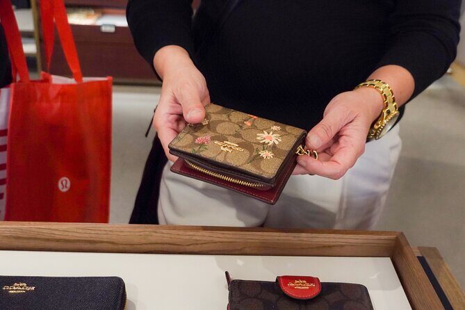 Shopping in Las Vegas with a Personal stylist - The Benefits of a Private, Tailored Experience