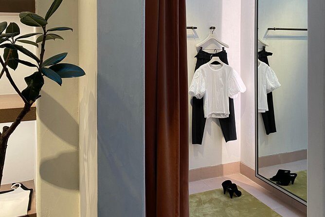 Shopping in NYC - Curated by a Personal Stylist - Why This Tour Is Worth the Price
