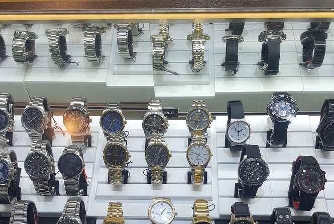 Shopping Tour From Runaway Bay Hotels - FAQ