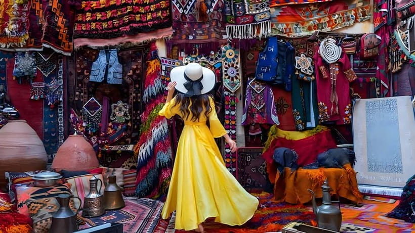 Shopping Tour of Old Delhi and New Delhi With Guide - Final Thoughts
