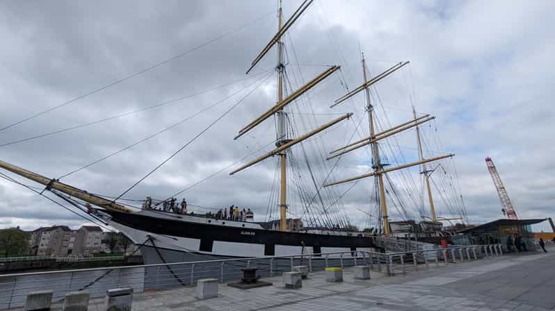 Shore Excursion f/Greenock: Glasgow, Kelpies, Falkirk Wheel - Key Points