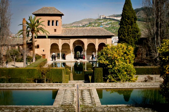 Shore Excursion from Almeria: Alhambra and Generalife Gardens - Why Choose This Tour?