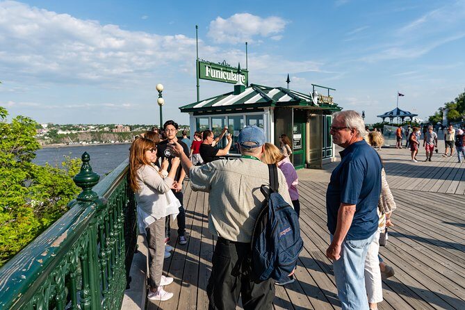 Shore Excursion: Private Walking Tour with Funicular Included - The Guide Experience: What Travelers Say