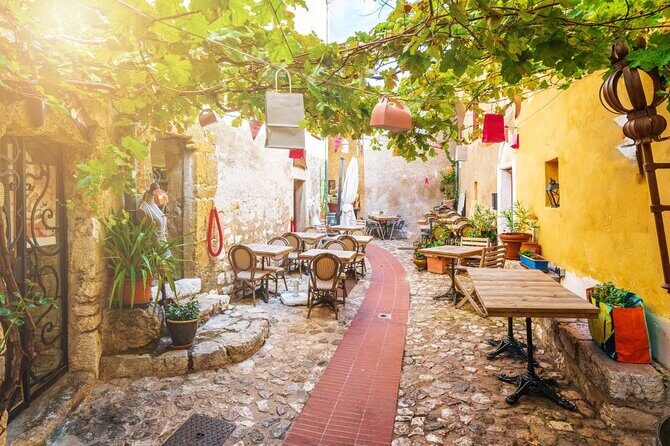 Shore excursion to Nice Eze Monaco Monte Carlo from Villefranche - Transportation and Group Size
