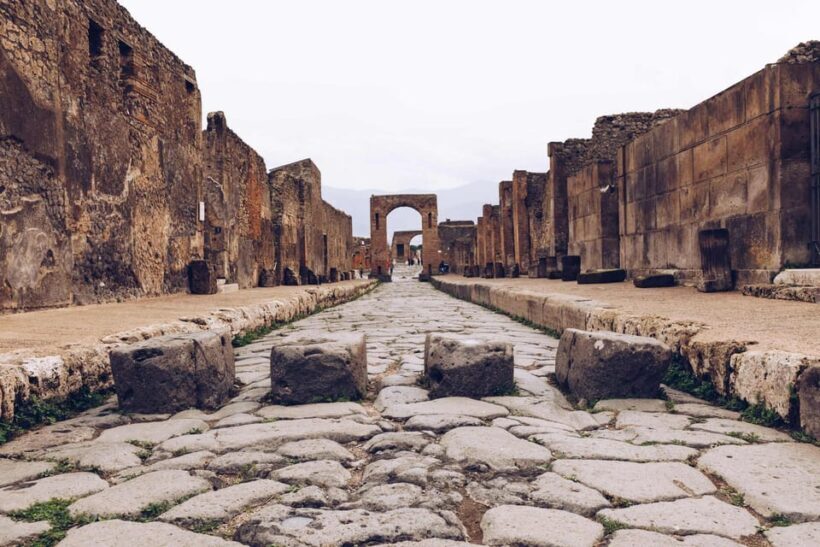 Shore Excursions: Pompeii & Vesuvius shared guided tour - Discovering the Wonders of Pompeii & Vesuvius: A Practical Guide to This Shared Guided Tour