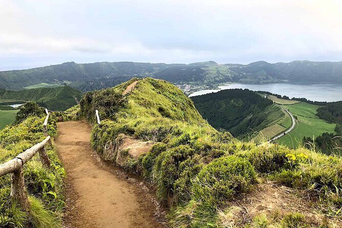Shore Excursions to the volcano and crater of Lagoa das Sete Cidades - Who Should Consider This Tour?