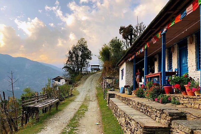 Short Annapurna Base Camp Trek -8 Days - Ascending to Himalaya and Beyond