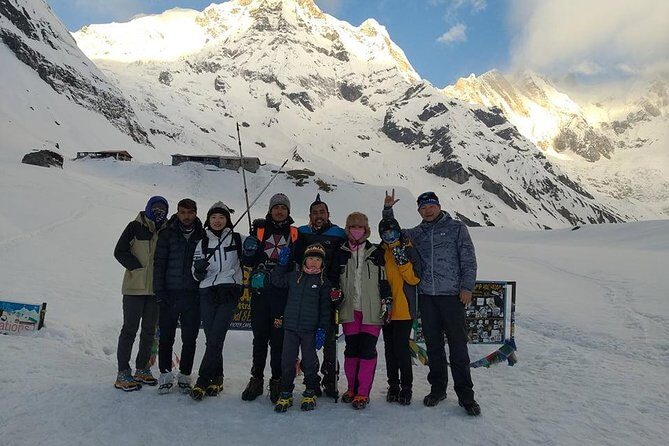 Short Annapurna Base Camp Trek -8 Days - Relaxation at Jhinu Danda