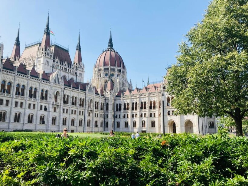 Short Budapest Sightseeing - with Pubquiz! (beer included!) - FAQ