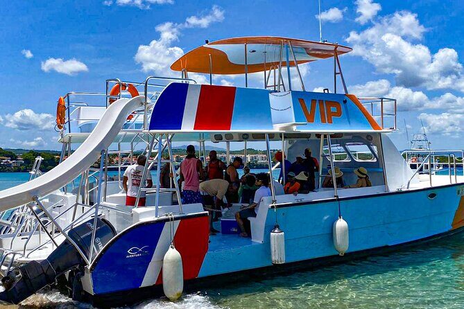 Short Excursion 4-Hour Party Catamaran and Snorkeling - FAQ