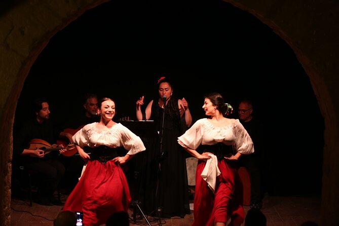 Show Songs Music and Neapolitan Dances With Tasting - Inclusions