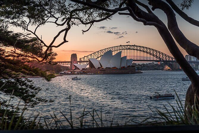 Showcase Sydney with Photographer + Harbour Cruise Full Day Tour - Key Points