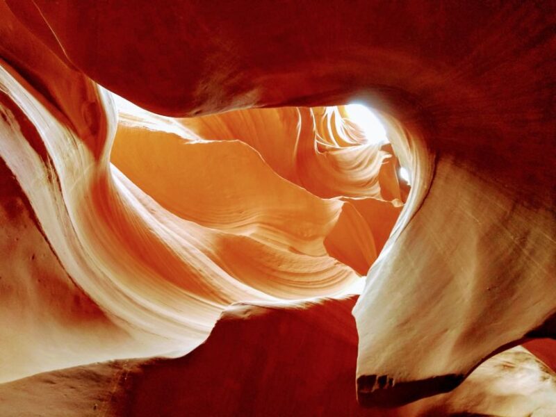 Shuttle Between Las Vegas, St George, Kanab and Page - Who Will Enjoy This Tour?