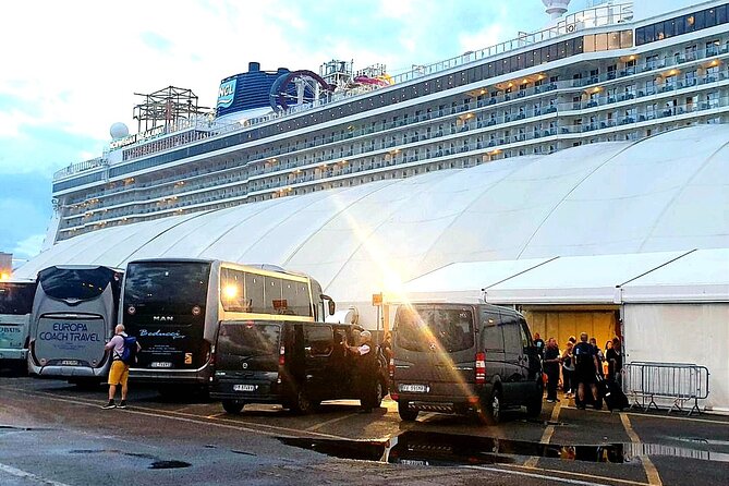 Shuttle Civitavecchia: Private Transfer 1-8 Persons - Available Pickup and Drop-off Locations