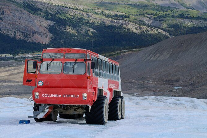 Shuttle from Calgary Canmore Banff to Columbia Icefield - An In-Depth Look at the Itinerary