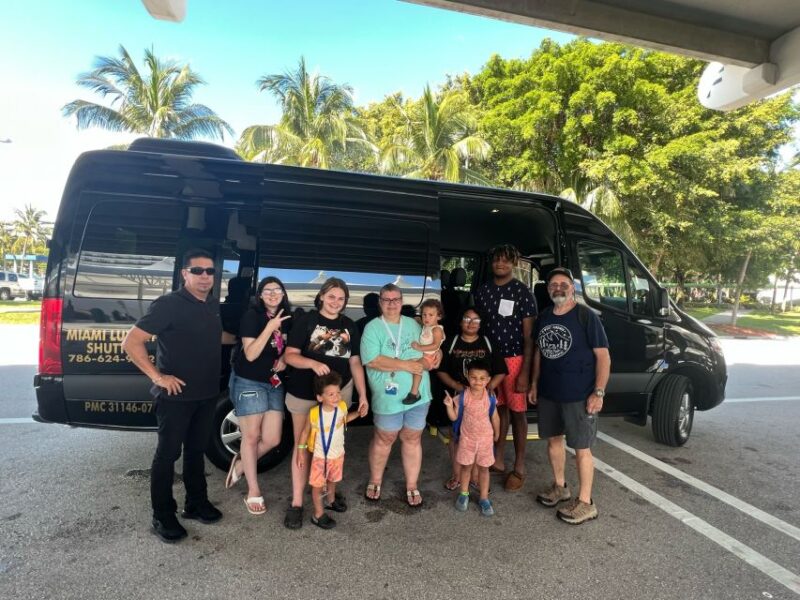 Shuttle Miami Airport/Hotel to Miami Port or Hotel 14pax - The Meeting and Pickup Experience