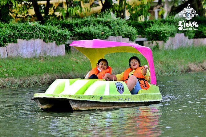 Siam Park Water and Theme Park Bangkok - Food and Refreshments